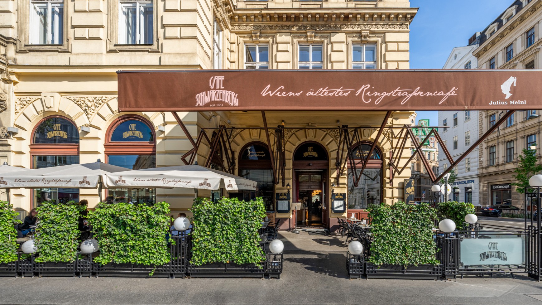 Café Schwarzenberg feiert 165 Jahre Wiener Ringstraßentradition